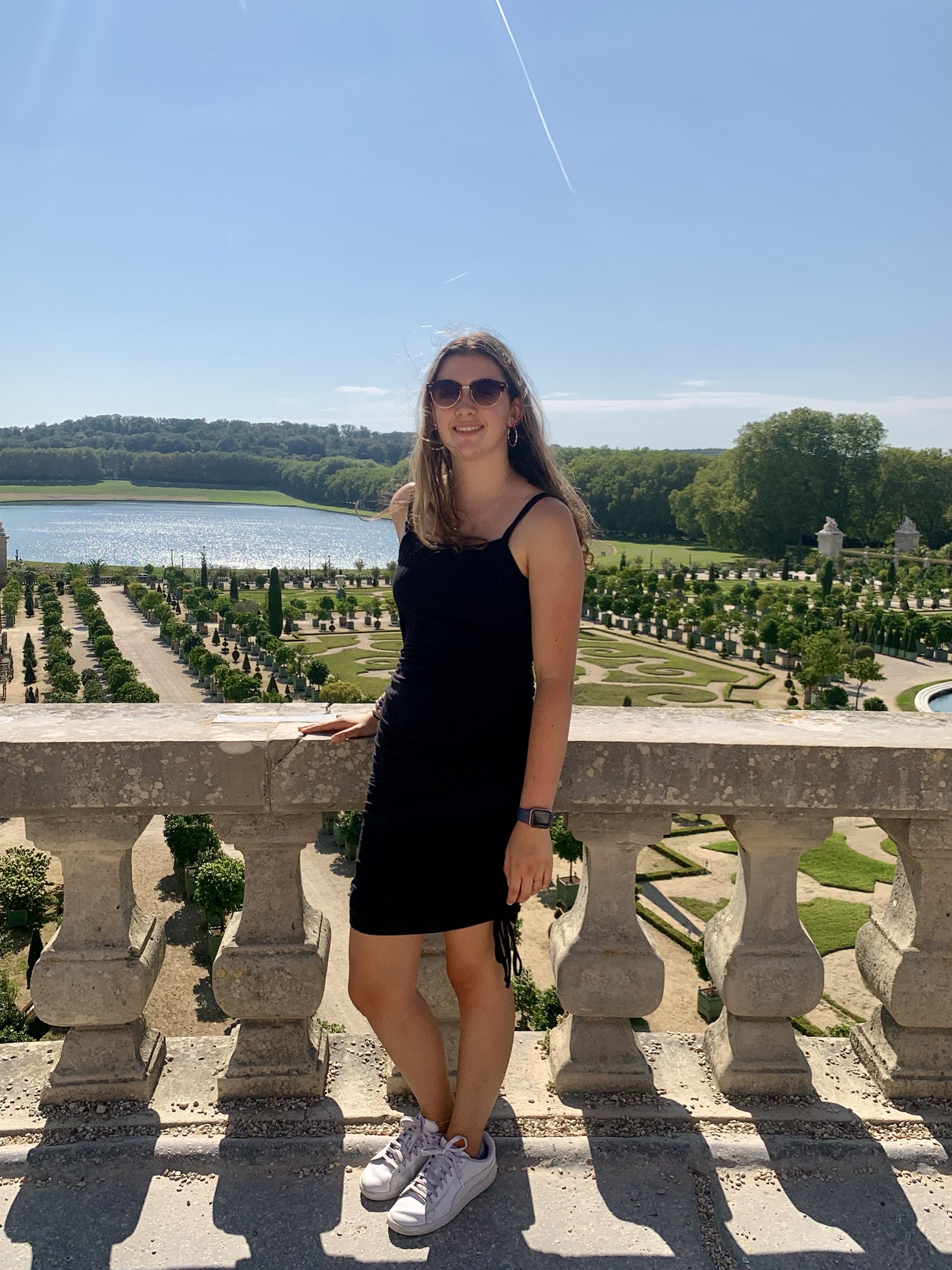 About – EMILY DICKINSON